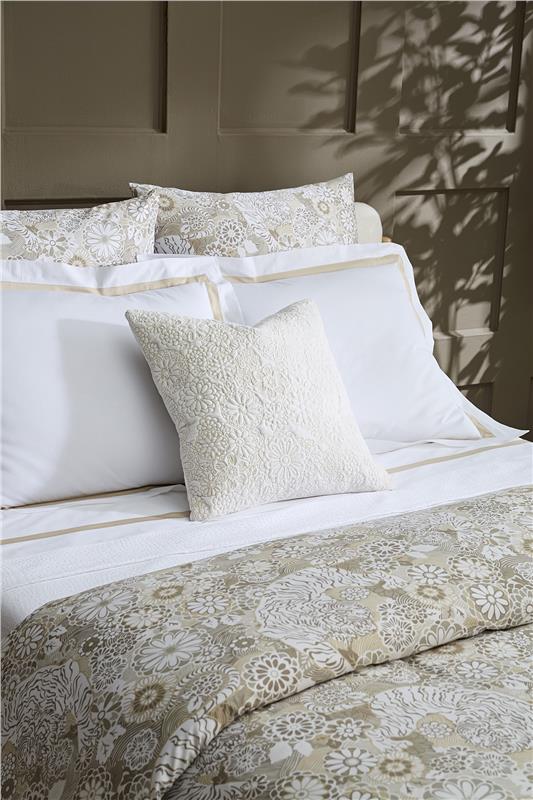 Siberian Tiger Bed Linens by Sferra