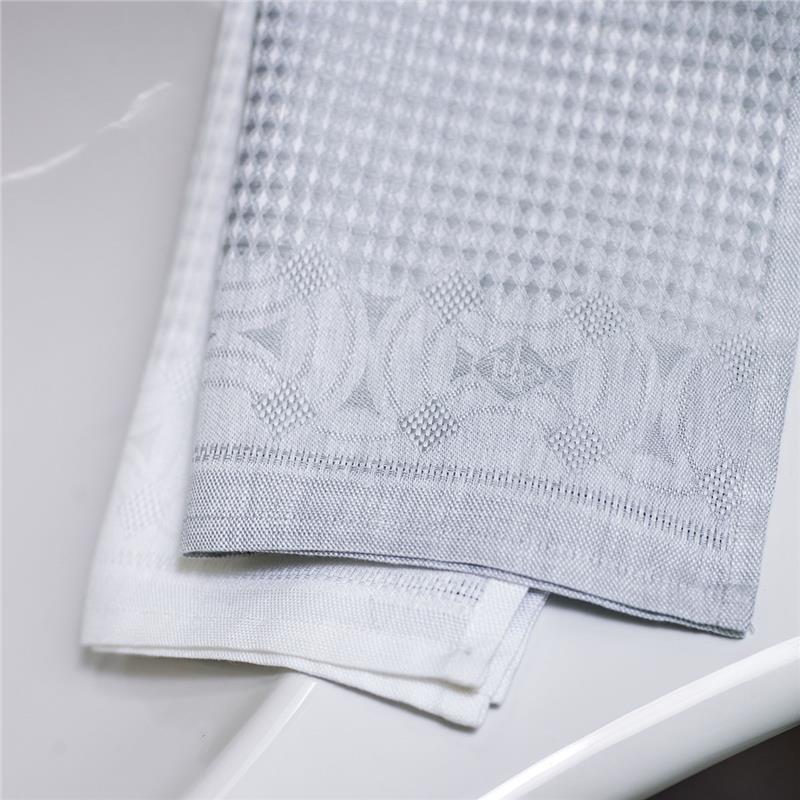 Lula linen Bath Towels Sale event by Le Jacquard Francais